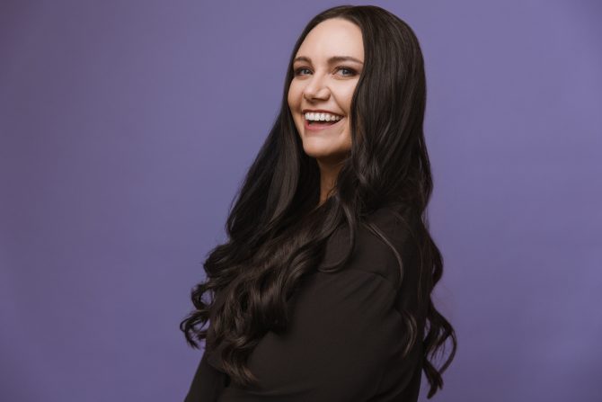 Vibes Fest Performer Spotlight: Caitlin Cusack | Kent District Library